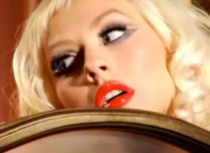 Reklama na vôňu Christina Aguilera By Night - Beauty News