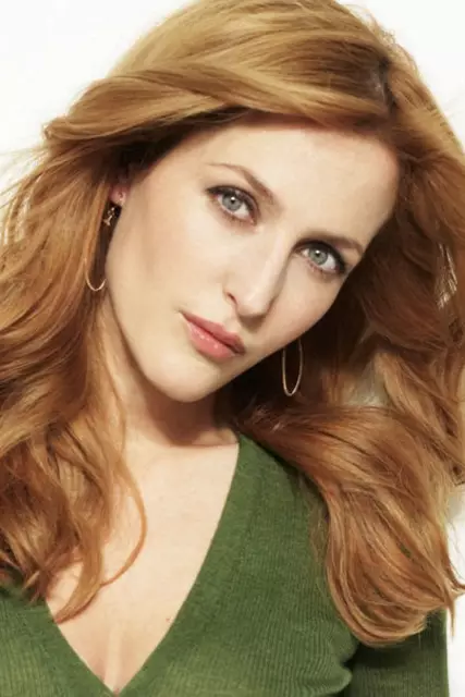 Gillian Anderson - Fa'afiafiaga Ata Tifaga Mata Manulele