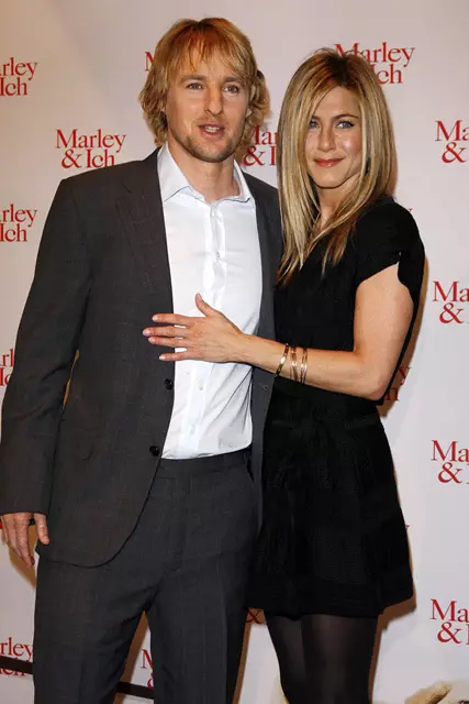 Jennifer Aniston kaj Owen Wilson ĉe Marley & Me-fotkunveno en Kolonjo, Germanio
