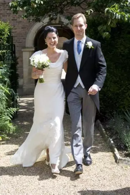 Sarah Kuppen Stylish Real Life Bride