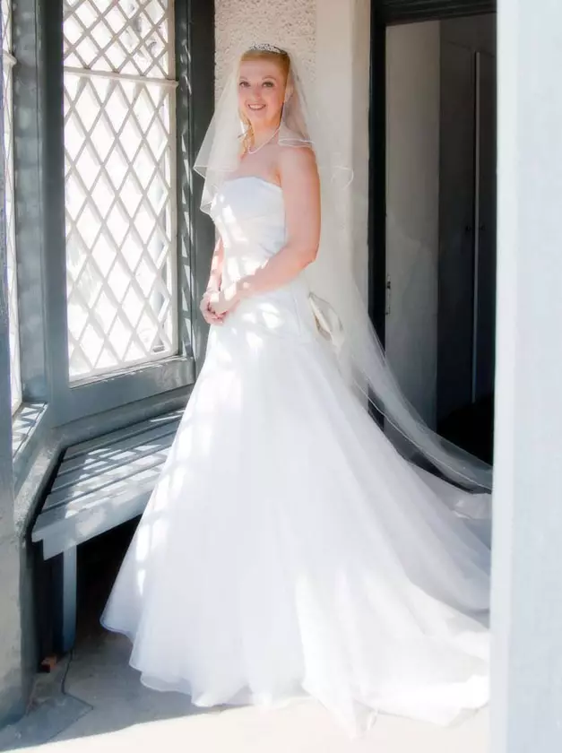 Marie Claire Stylish Real Life Brides Gallery: Heidi Mathers