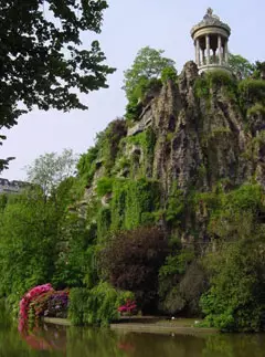 Parc des Buttes Chaumont - Парижның иң яхшы 10 паркы