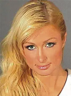 Foto policial de Paris Hilton