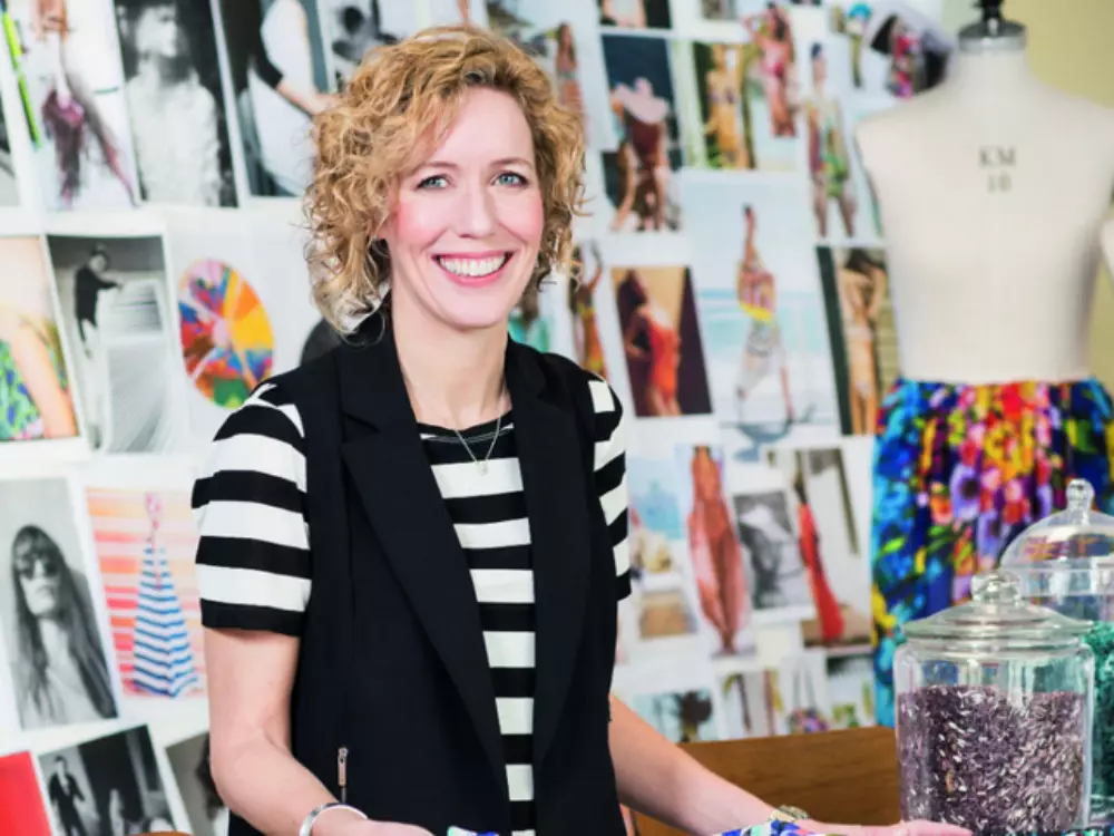 Видео: Нашият най-нов @Work ментор, Карън Милен, главен креативен директор Джема Метерингам, споделя нейните топ 5 съвета за кариера
