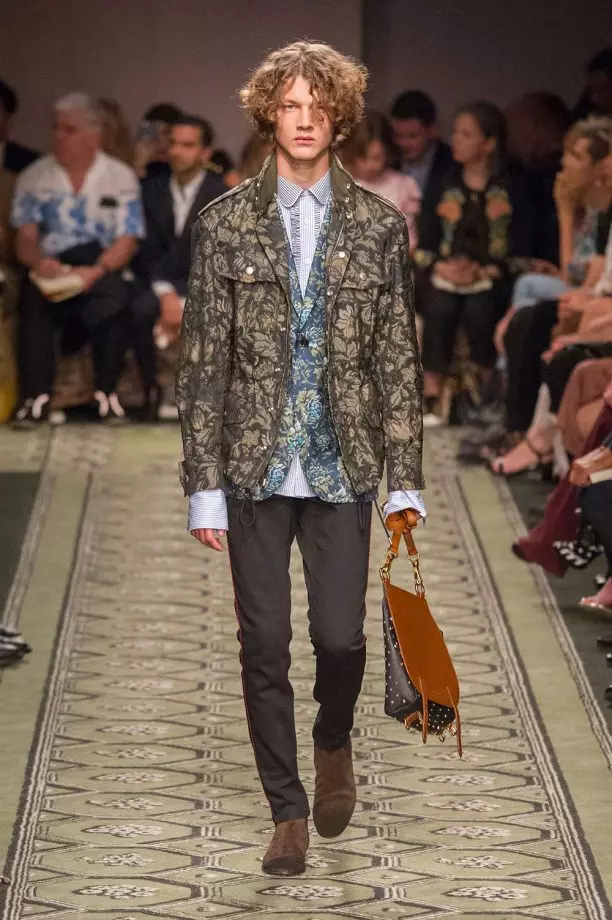 Burberry 2016. szeptemberi bemutató 60348_35