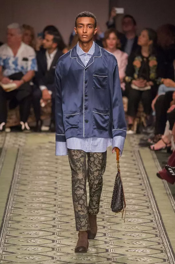 Burberry Kẹsán 2016 Show 60348_36