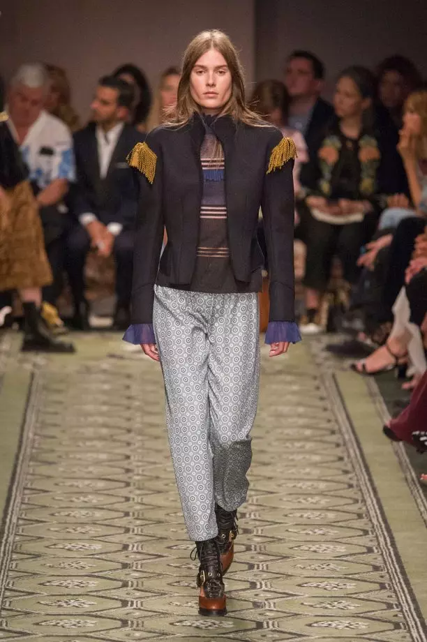 Burberry Kẹsán 2016 Show 60348_77