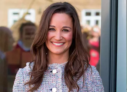 ลุคนอกหน้าที่ของ Pippa Middleton: รักหรือเกลียด? 61674_2