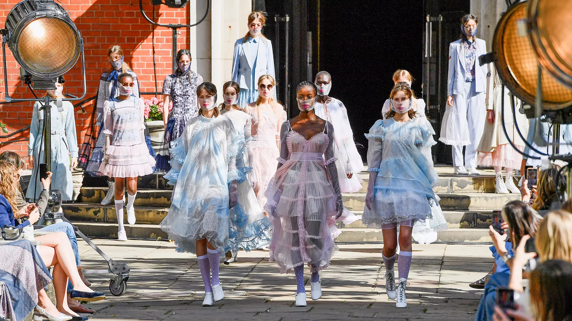A London Fashion Week februárban közönség nélkül zajlik majd