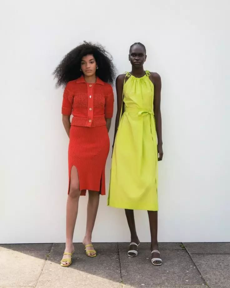 Ang mga gutlo sa London Fashion Week nga kinahanglan nimong masayran 9820_54